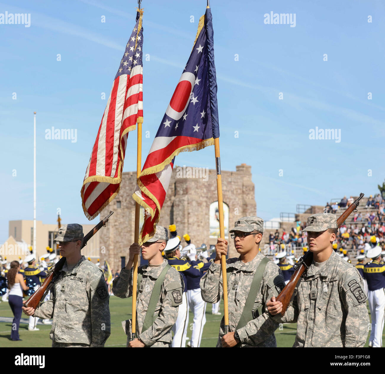 Toledo, OH, USA. 10th Oct, 2015. The Toledo color guard stands at ...