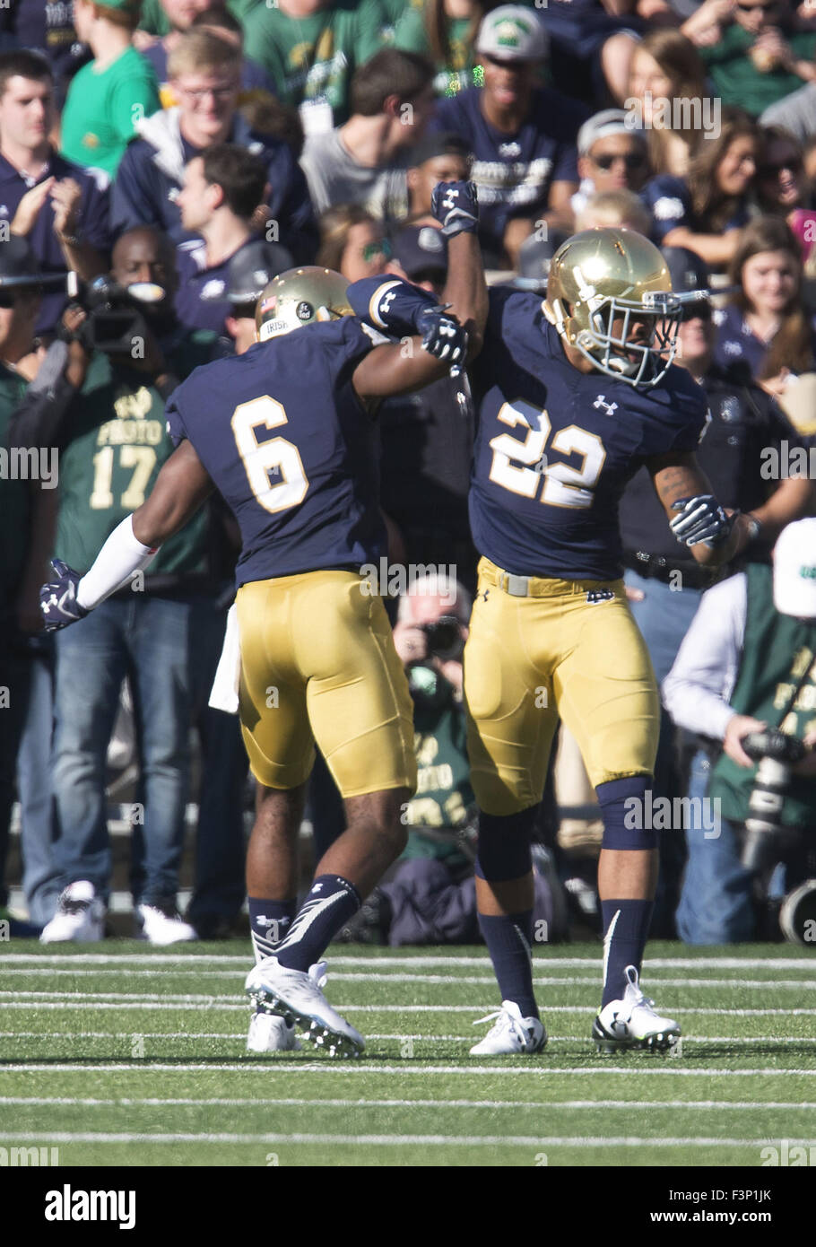 South Bend, Indiana, USA. 10th Oct, 2015. Notre Dame cornerback ...