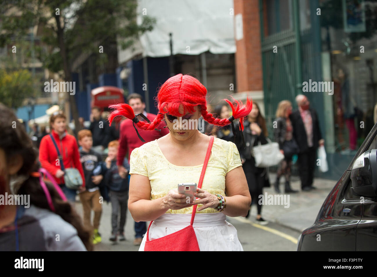 Lifestyle photos homeless people hi-res stock photography and images ...