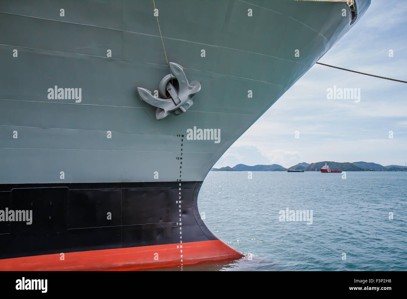 Anchor and lifesaver hi-res stock photography and images - Alamy