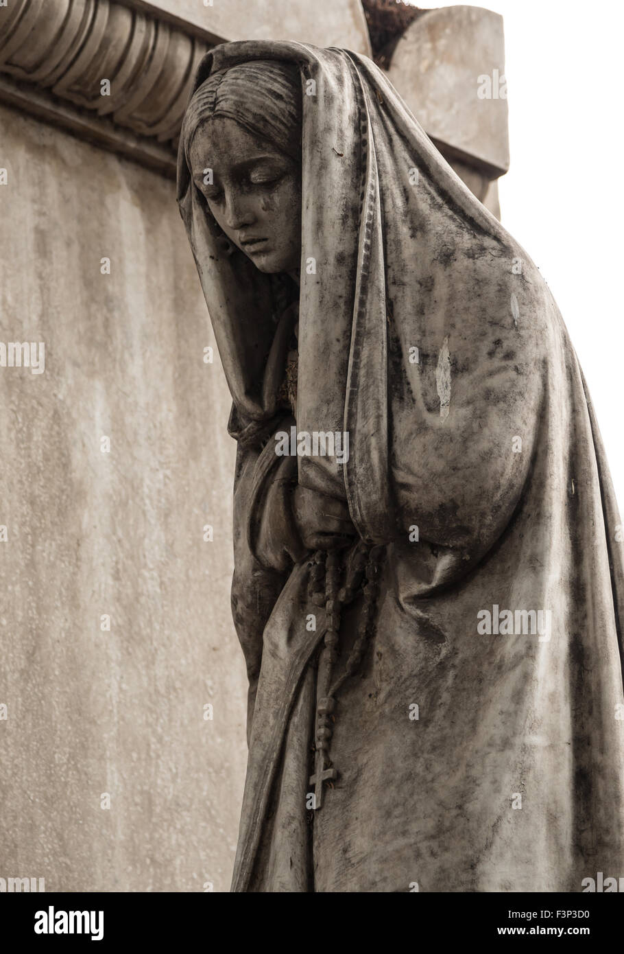 Female statue, National Cemetery, Santiago, Chile Stock Photo - Alamy