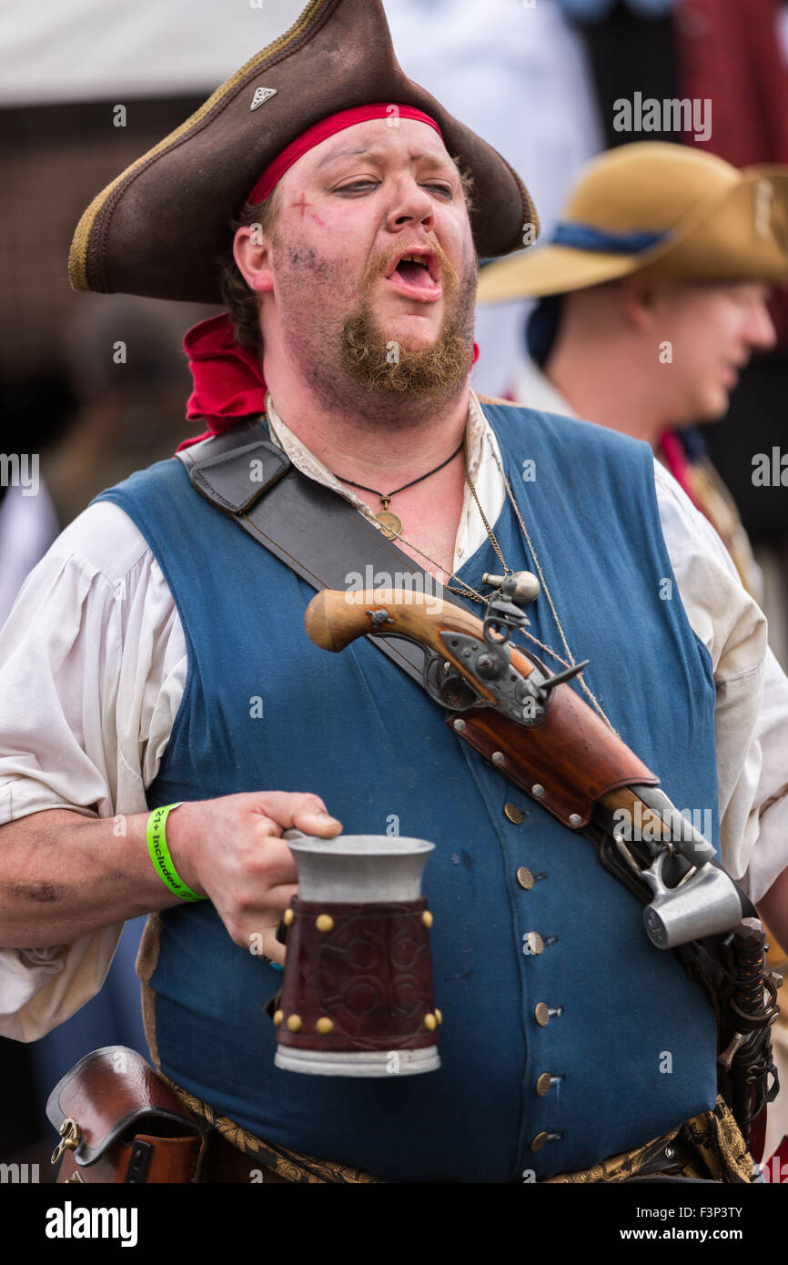 Singing pirates hi-res stock photography and images - Alamy