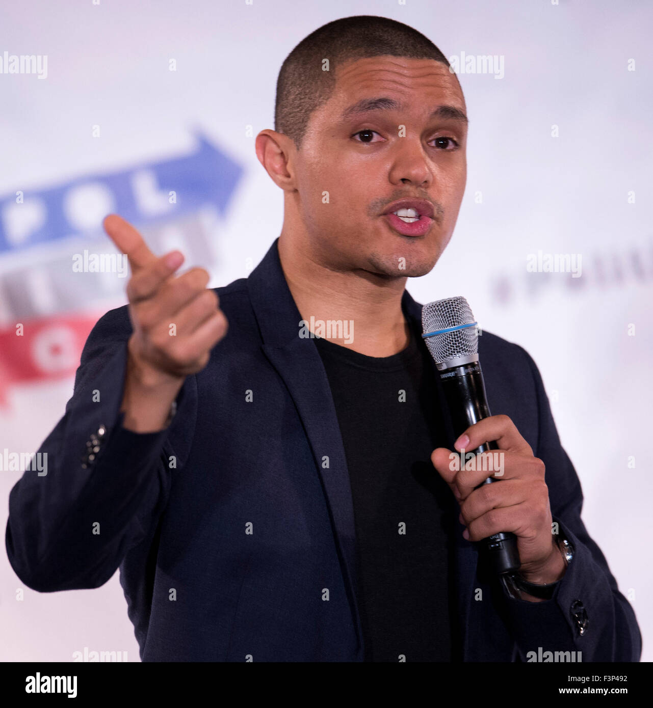 Los Angeles, California, USA. 10th Oct, 2015. TREVOR NOAH, the new host ...