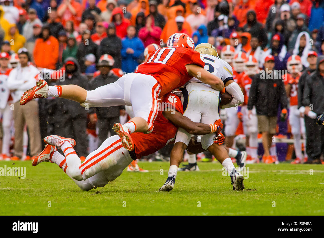 Clemson Tigers linebacker Ben Boulware (10) during the NCAA Football ...
