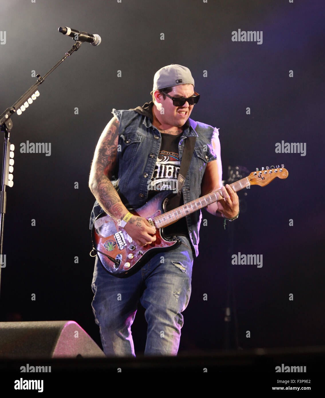 Las Vegas, Nevada, USA. 10th Oct, 2015. Rome Martinez of the group ...