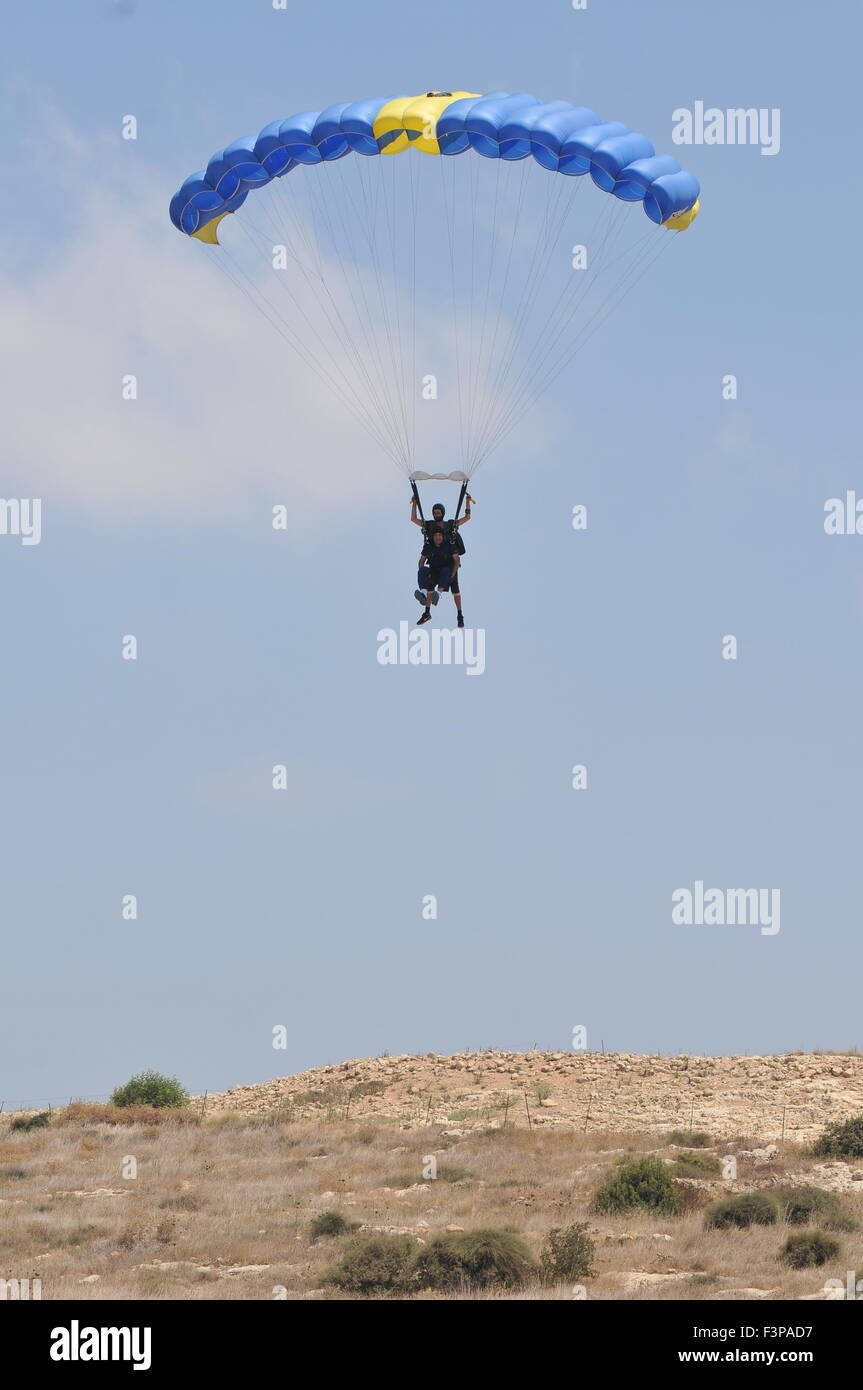 Tandem Glider Instructor High Resolution Stock Photography and Images ...