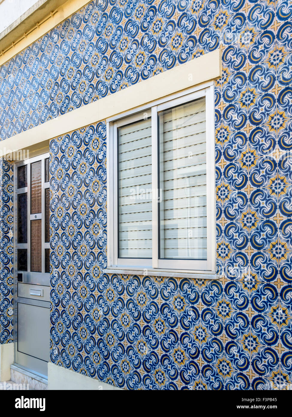 Portuguese tile house - azulejo, door and window Stock Photo - Alamy
