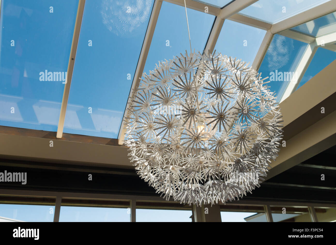 Glass rooftop hi-res stock photography and images - Alamy