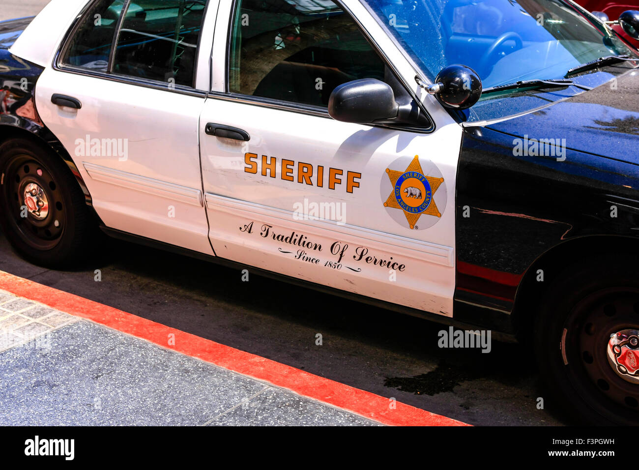 Los angeles police car hi-res stock photography and images - Alamy