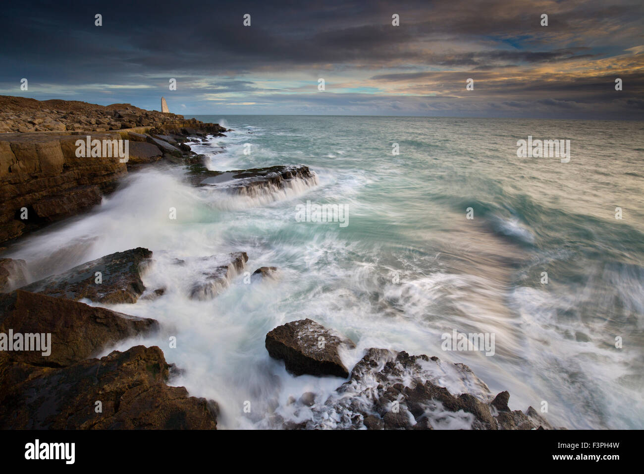 Portland Bill; Limestone Cliffs Dorset; UK Stock Photo - Alamy
