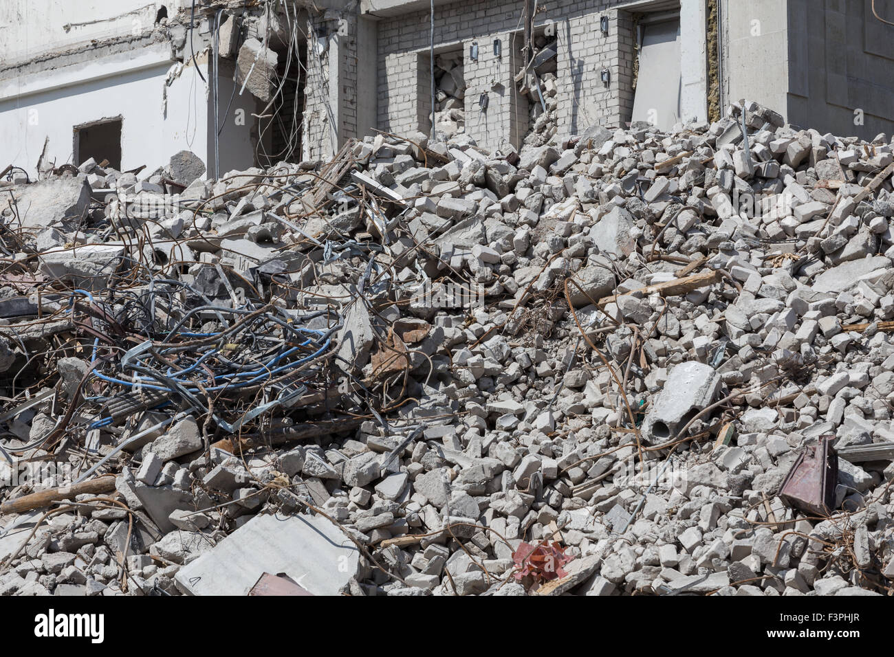 Crumbling equipment hi-res stock photography and images - Alamy