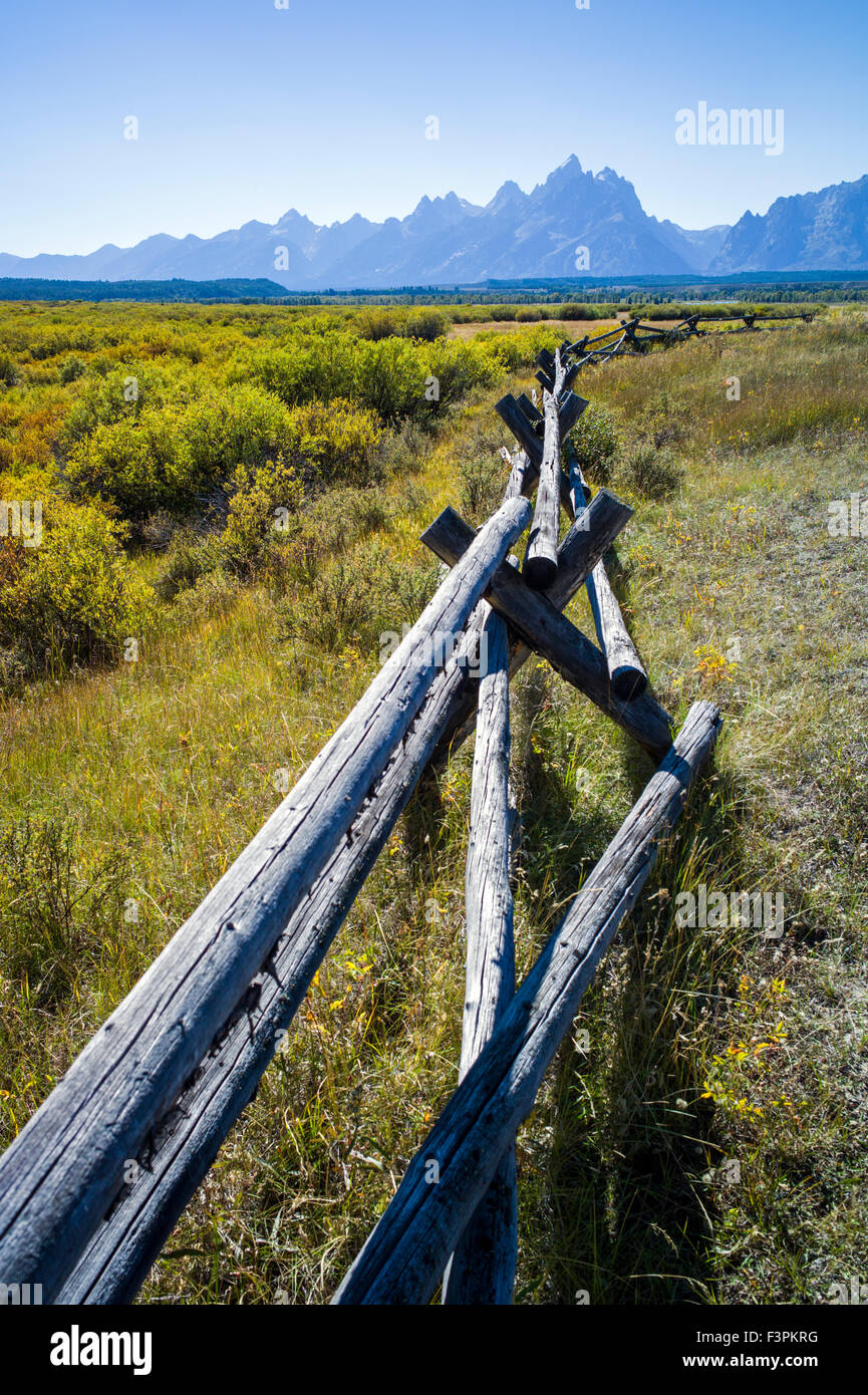 Buck and rail fence hi-res stock photography and images - Alamy
