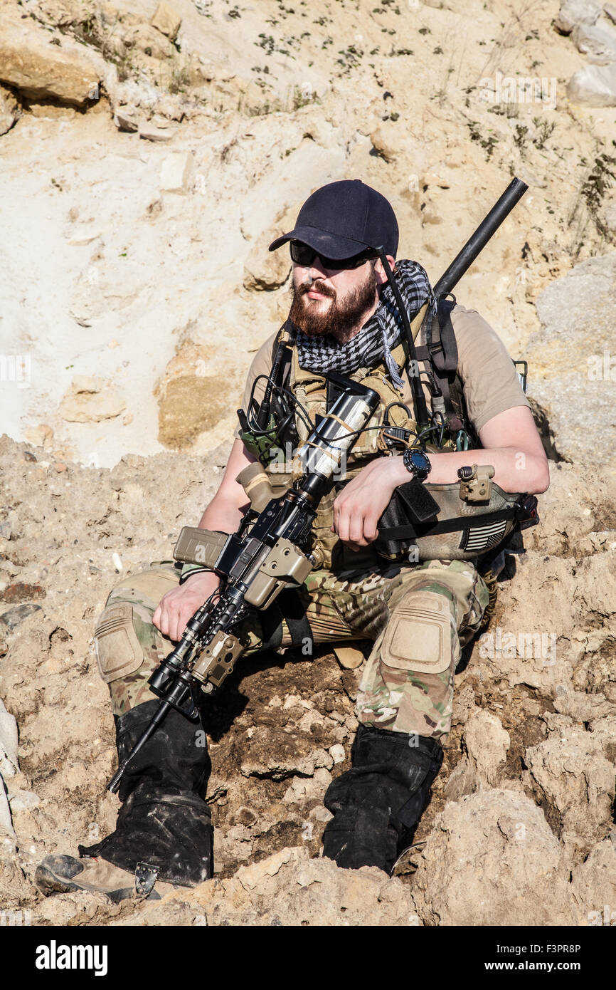 Army ranger in the mountains Stock Photo - Alamy