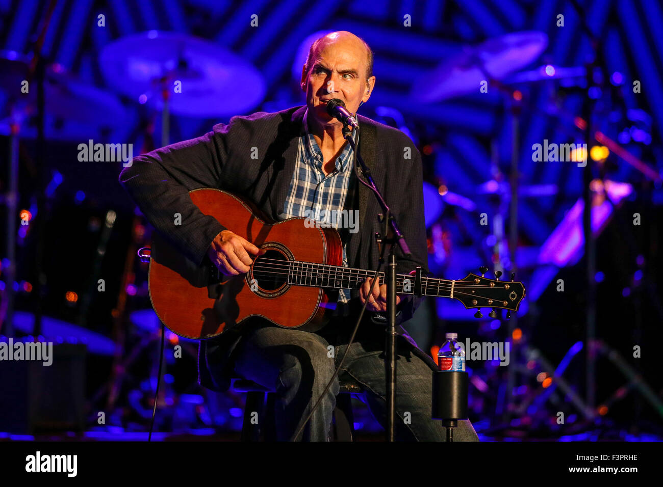 James taylor hi-res stock photography and images - Alamy