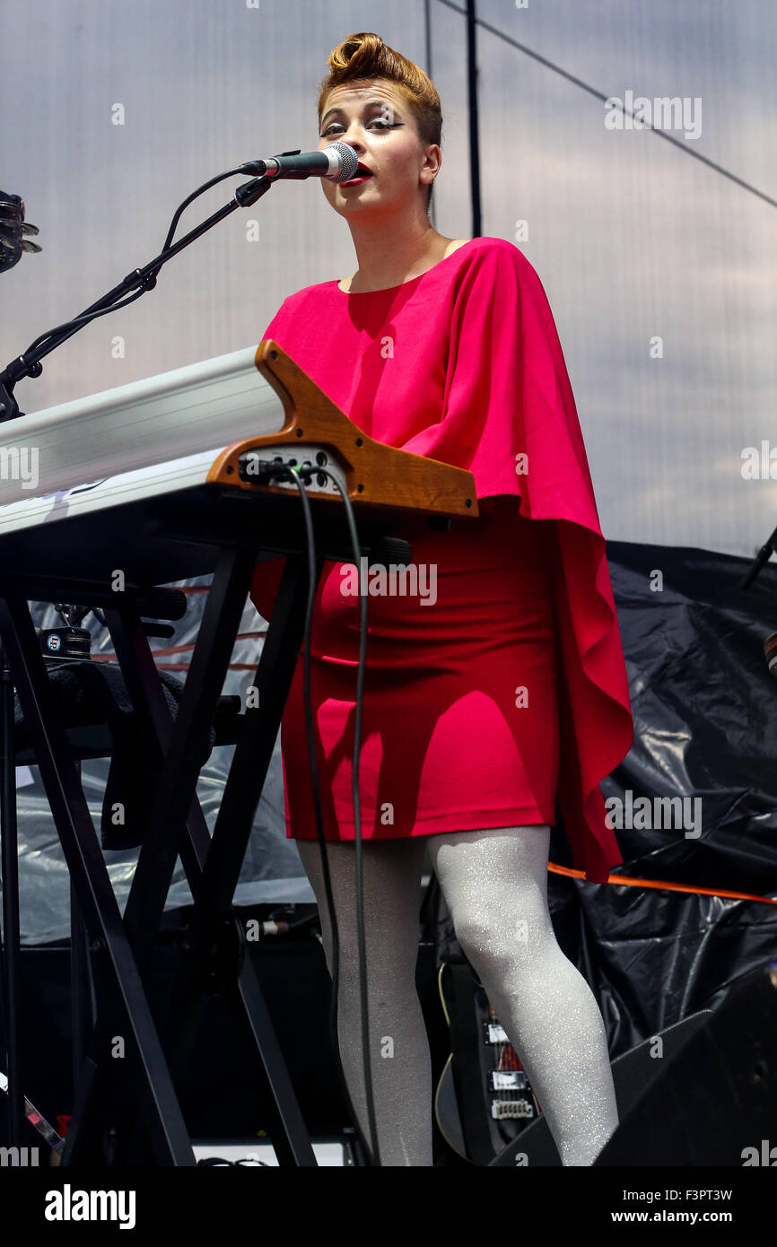 LUCIUS brings their 2015 Summer Tour Stock Photo - Alamy