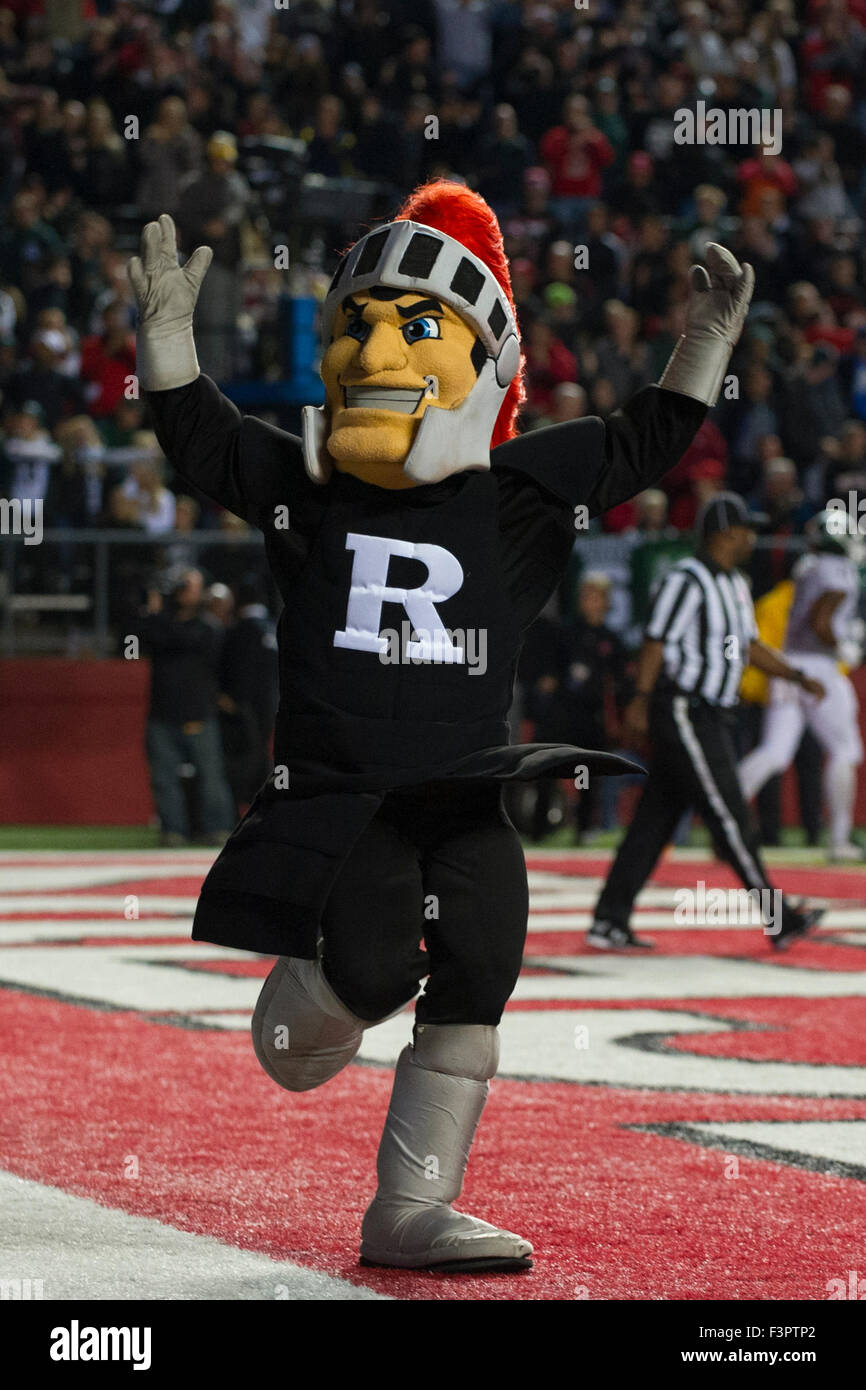 The rutgers scarlet knights mascot hi-res stock photography and images ...