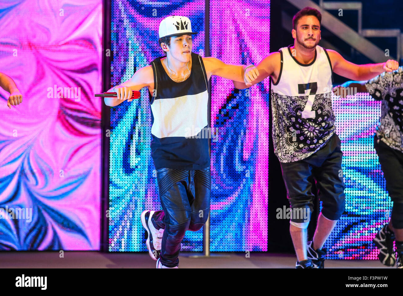 Austin Mahone in concert Stock Photo - Alamy