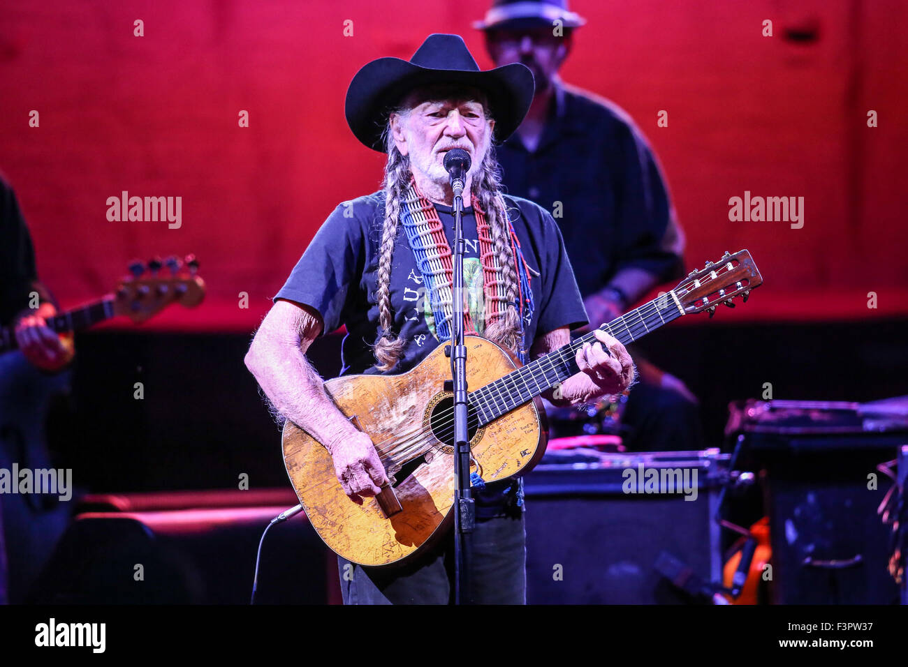 Music artist WILLIE NELSON brings his 2014 Summer Tour to Cary, NC ...