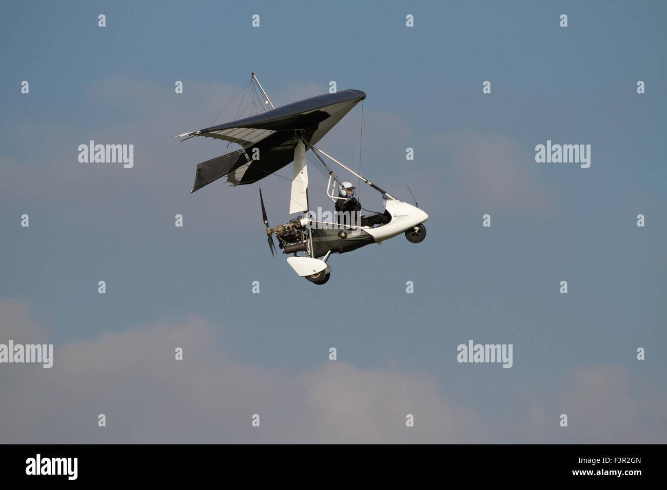 Microlight aircraft hi-res stock photography and images - Alamy
