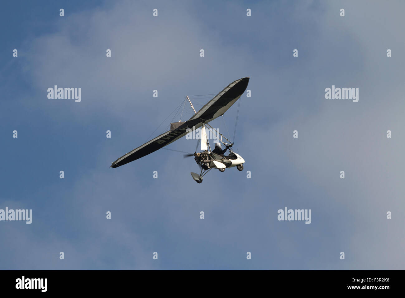Microlight aircraft hi-res stock photography and images - Alamy