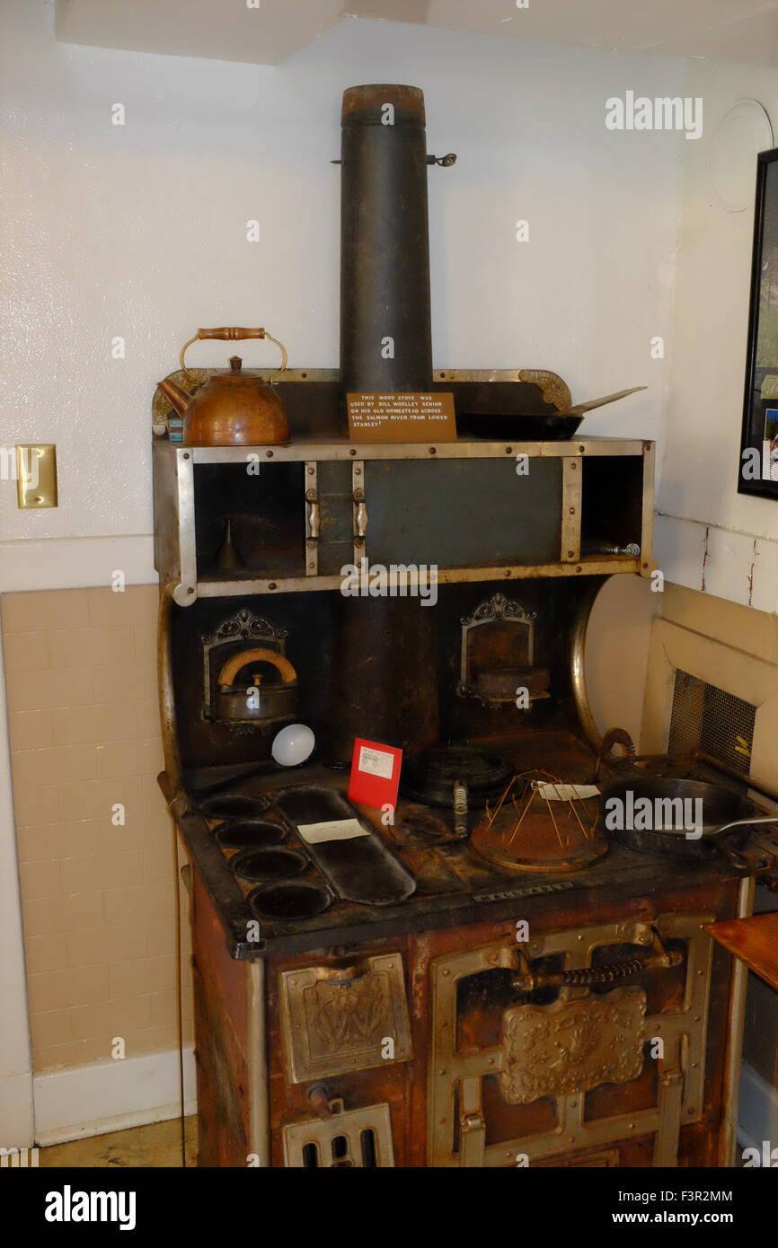 Museum washing machine hi-res stock photography and images - Alamy