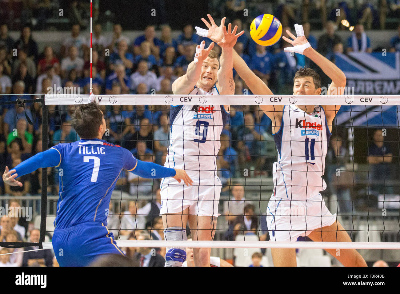 Simone buti hi-res stock photography and images - Alamy