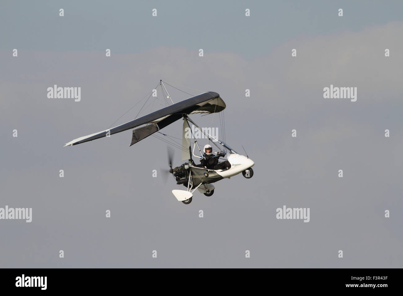 Microlight aircraft hi-res stock photography and images - Alamy