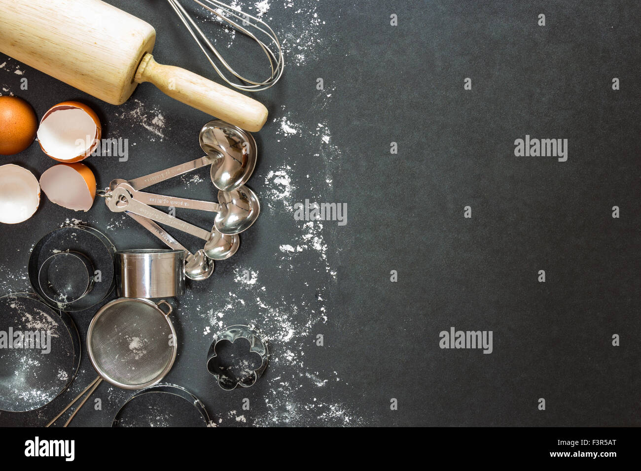 bakery background : baking ingredients Stock Photo - Alamy