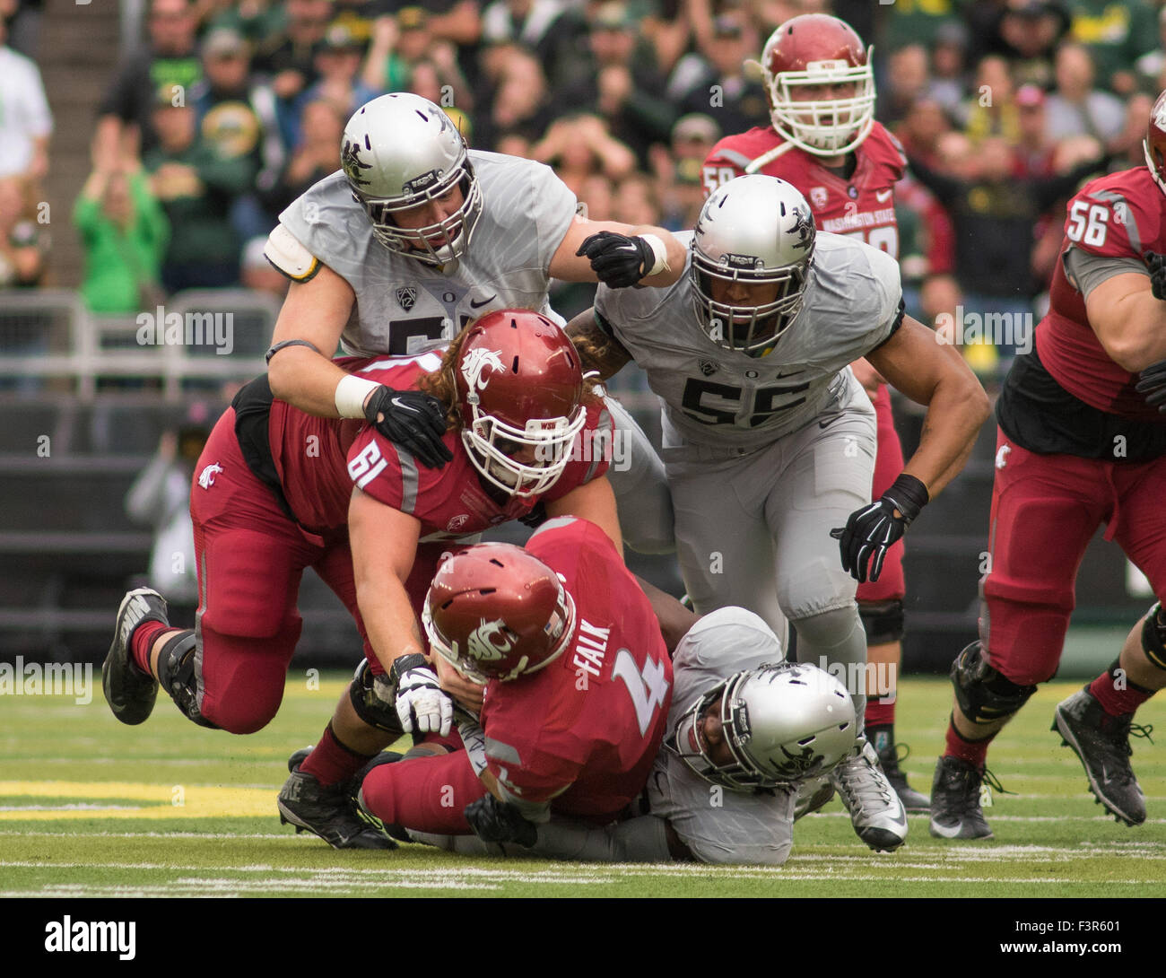 Eugene, Oregon, USA. 10th Oct, 2015. Oregon linebacker Torrodney Prevot ...