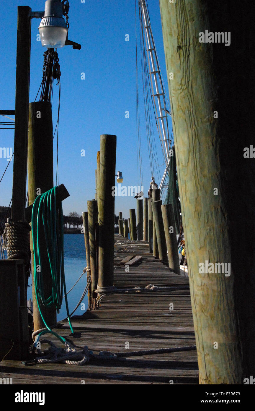 Boardwalk and ship dock Stock Photo - Alamy