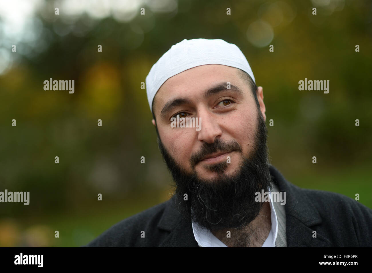 Munich, Germany. 9th Sep, 2015. Islamic undertaker Salih Gueler ...
