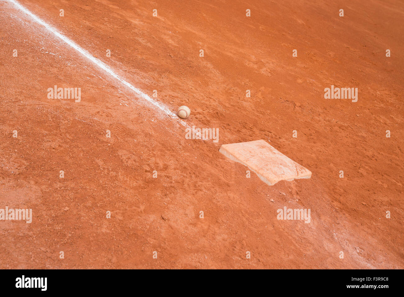 Baseball base field dirt hi-res stock photography and images - Alamy