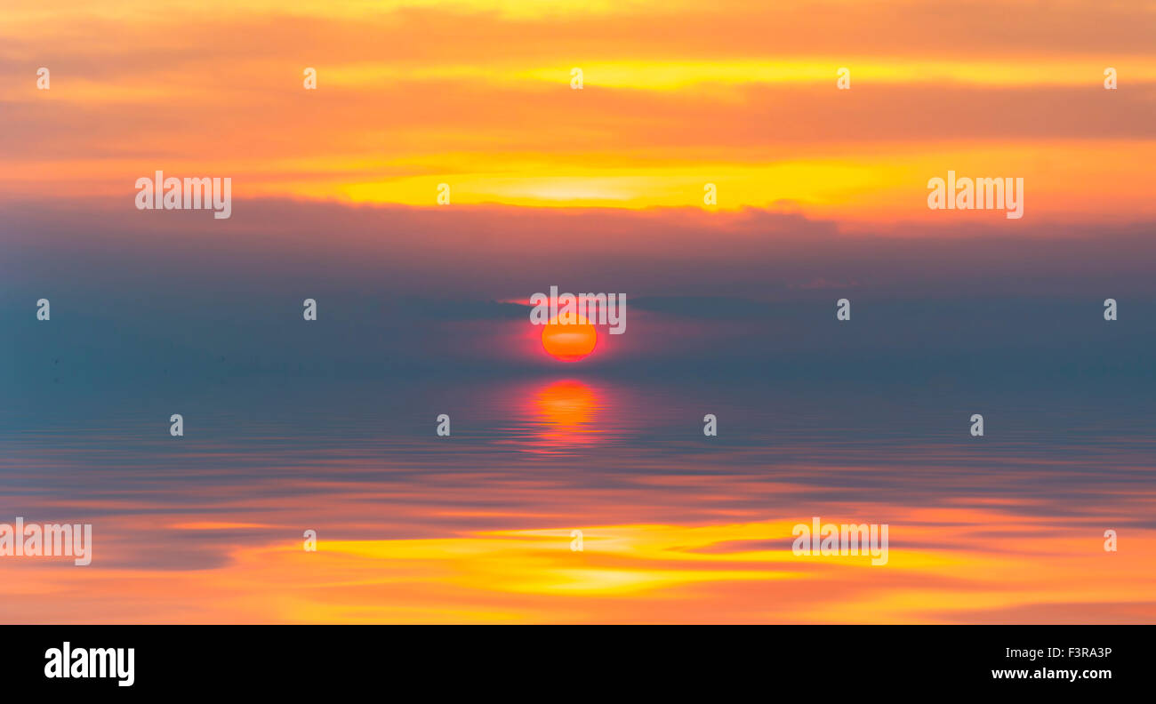 Slow shutter silhouette hi-res stock photography and images - Alamy