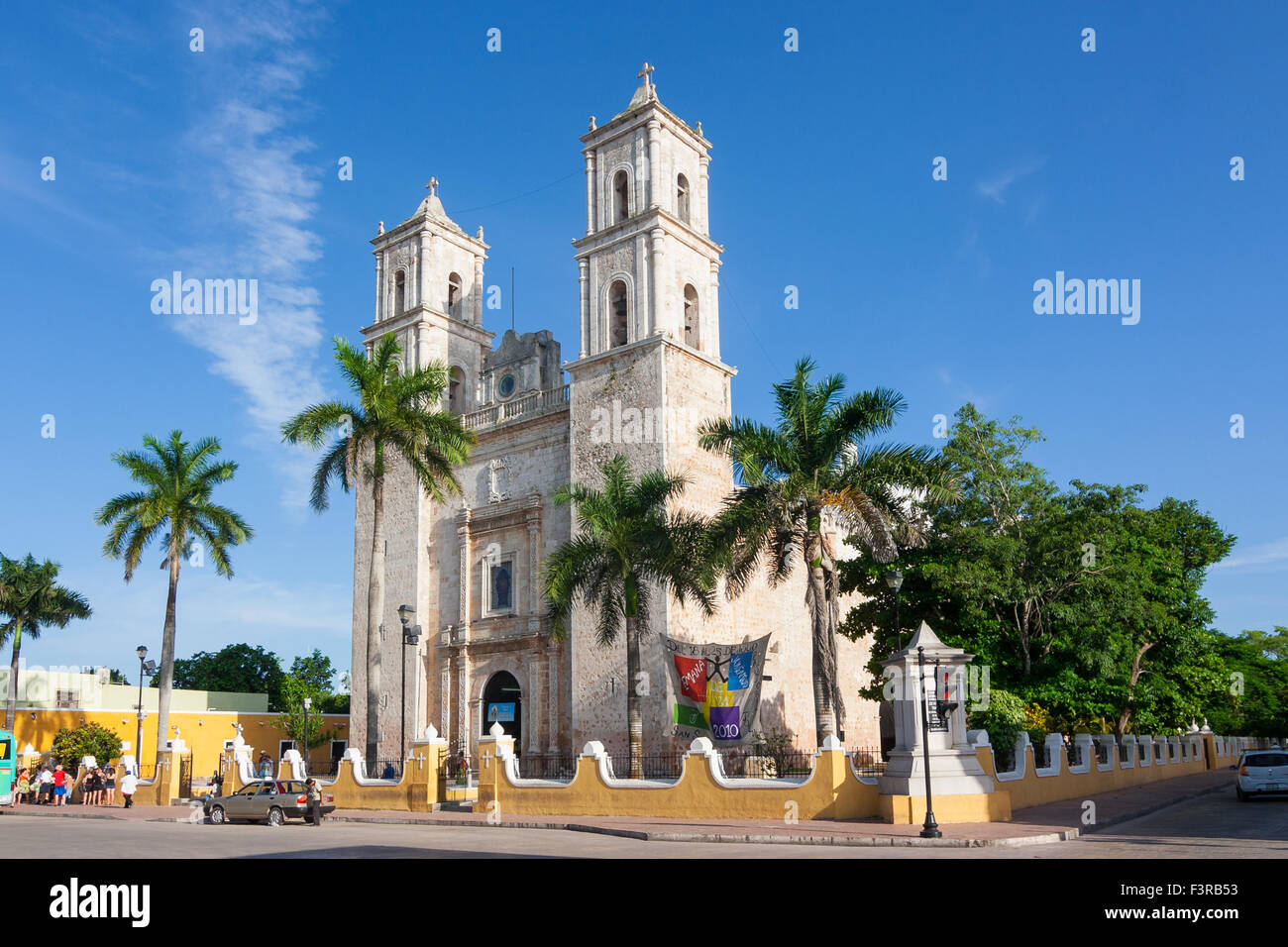 Merida mexico central square hi-res stock photography and images - Alamy