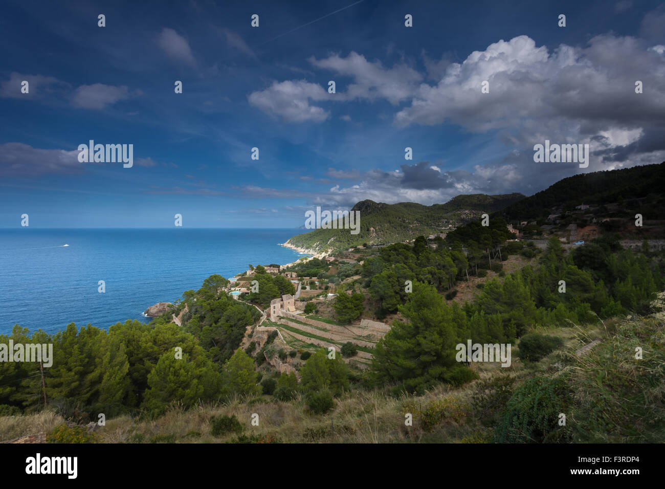 The coast at Banyalbufar in Mallorca's west coast Stock Photo - Alamy