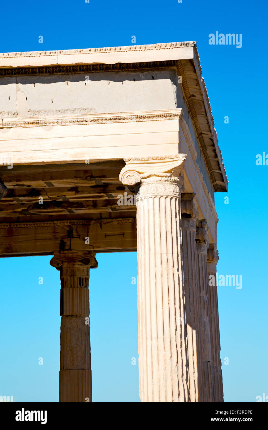 in greece the old architecture and historical place parthenon athens ...