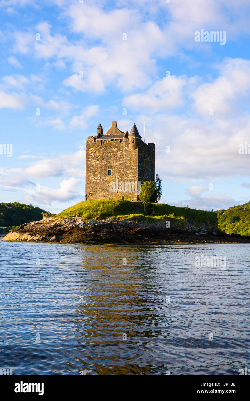 Appin castle hi-res stock photography and images - Alamy