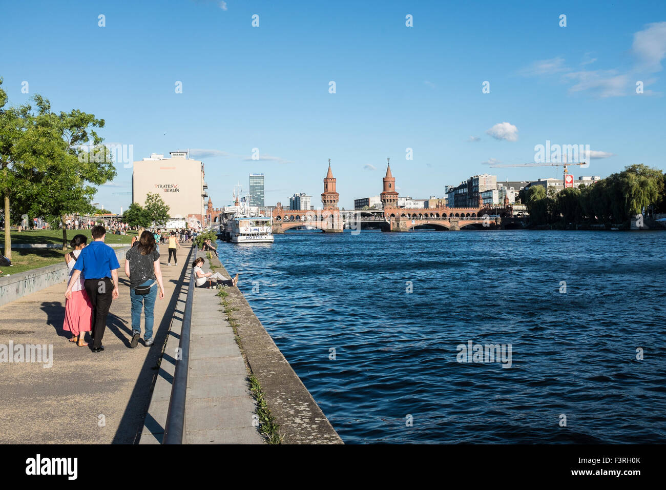 Promenade on the River Spree, Friedrichshain, Berlin, Germany Stock ...