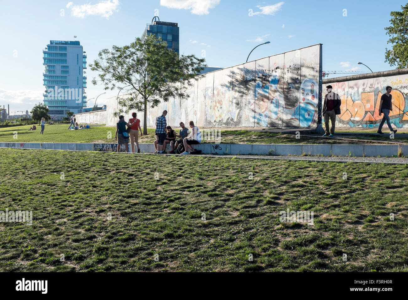 East Side Gallery on the River Spree Promenade, Friedrichshain, Berlin ...