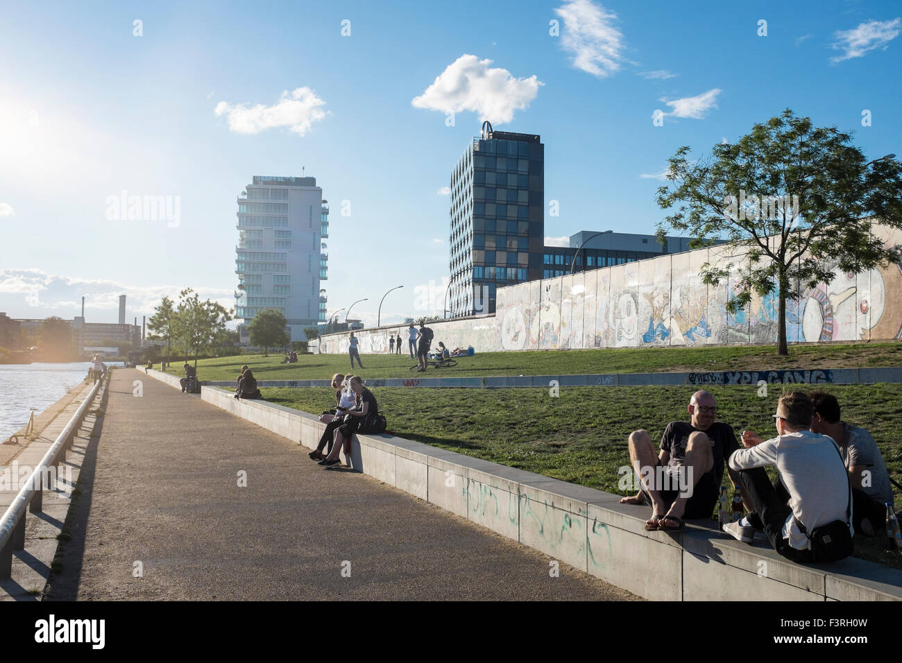 East Side Gallery on the River Spree Promenade, Friedrichshain, Berlin ...