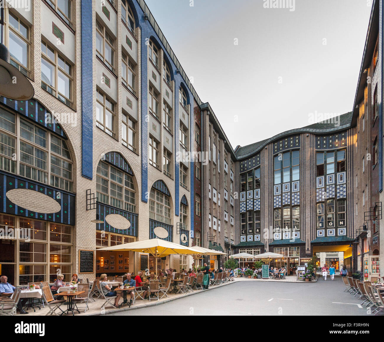 Hackesche hi-res stock photography and images - Alamy