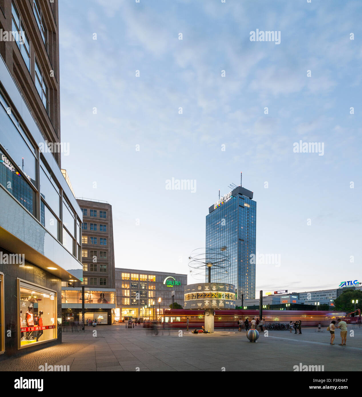 Alexanderplatz berlin hi-res stock photography and images - Alamy