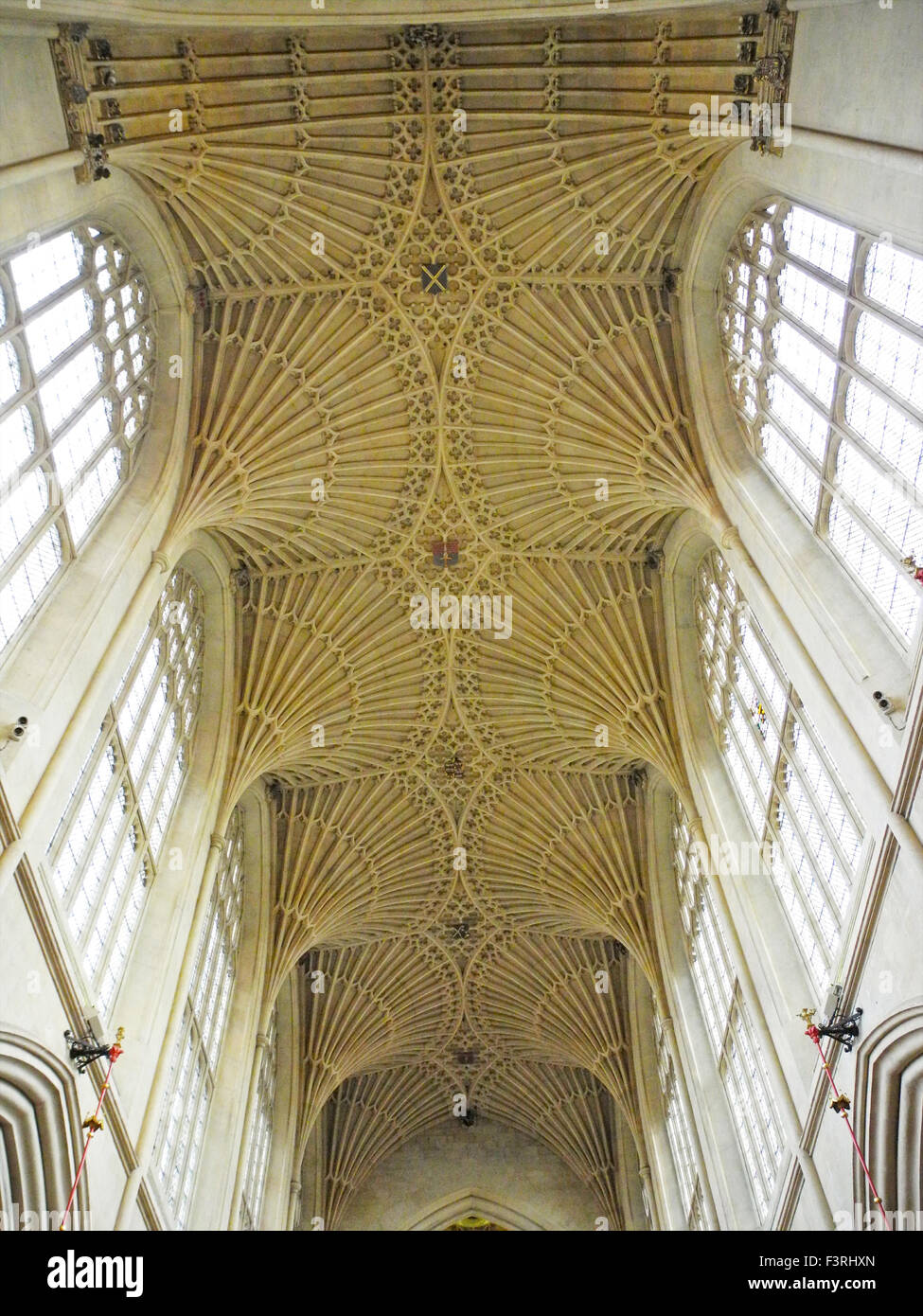 The fan-vaulted ceiling of Bath Abbey which was created in 1611 by ...