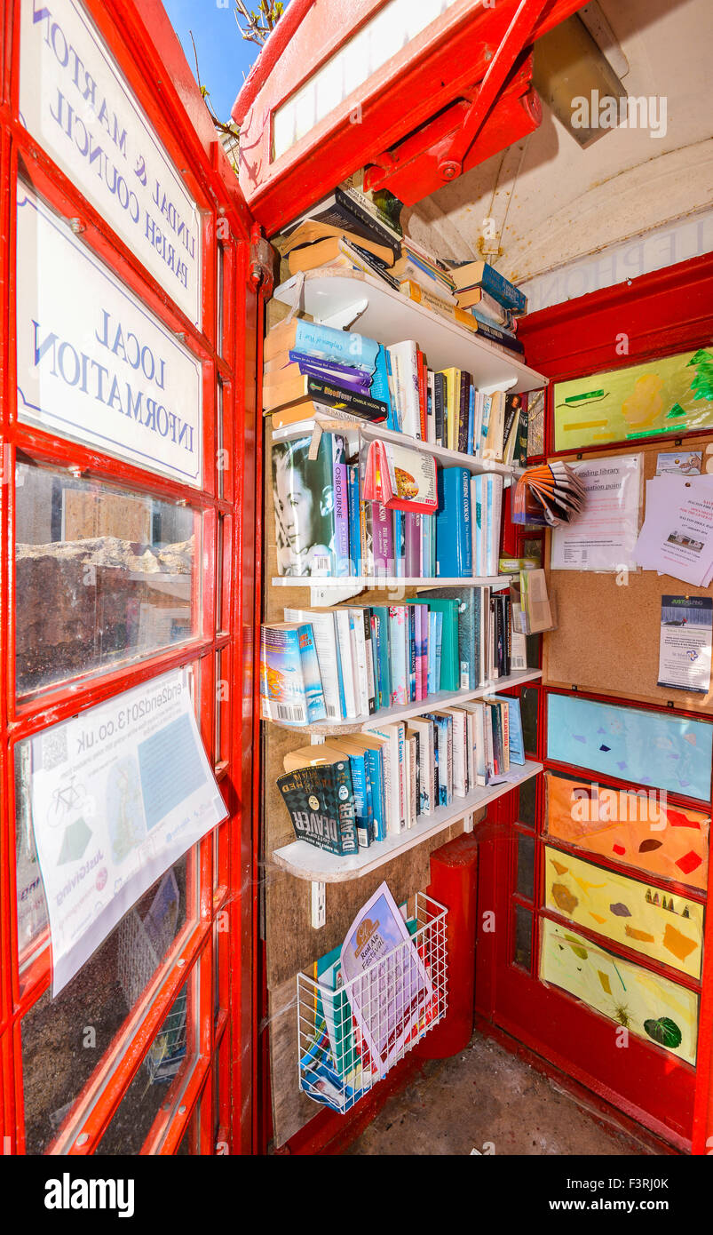 Tiny library hi-res stock photography and images - Alamy