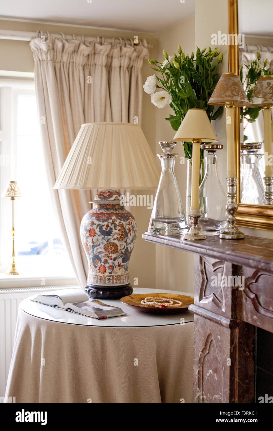 lamp on table Stock Photo - Alamy