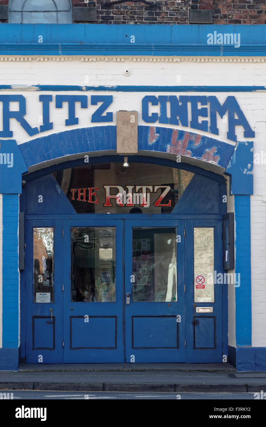 Thirsk hall hi-res stock photography and images - Alamy