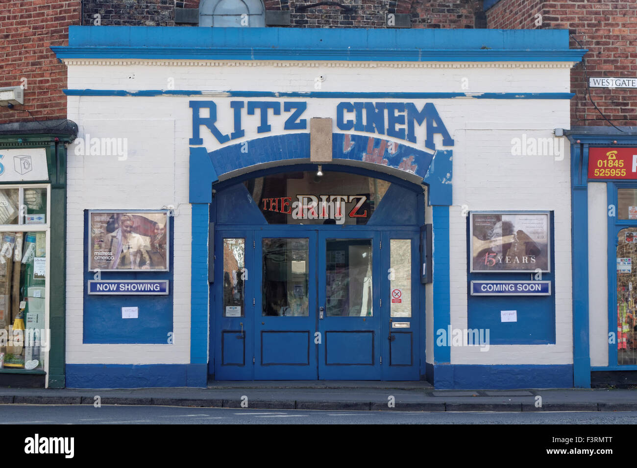 Thirsk hall hi-res stock photography and images - Alamy