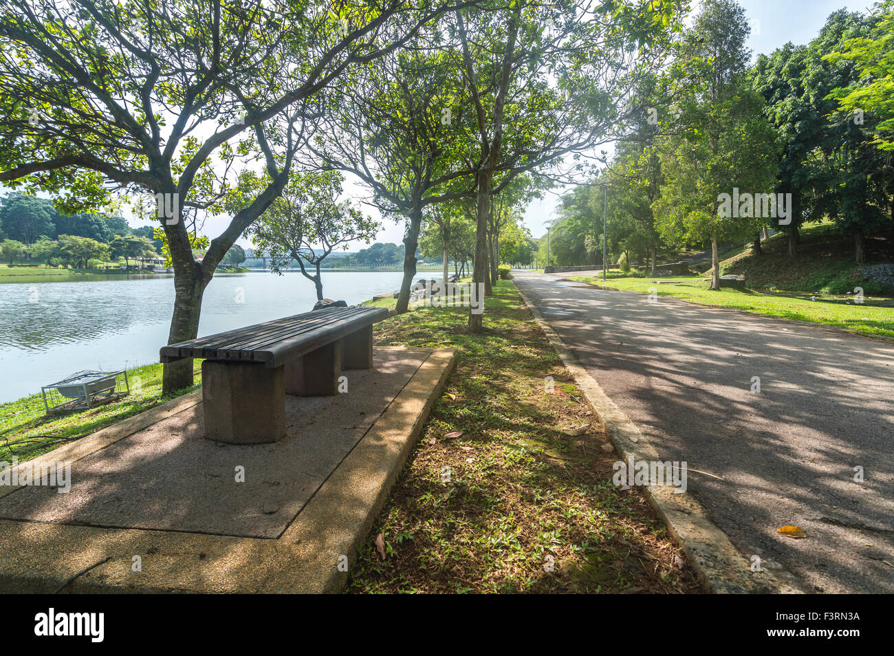Walk under shade hi-res stock photography and images - Alamy