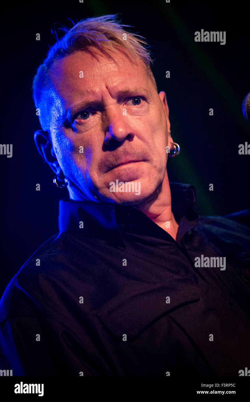 Public image ltd album hi-res stock photography and images - Alamy