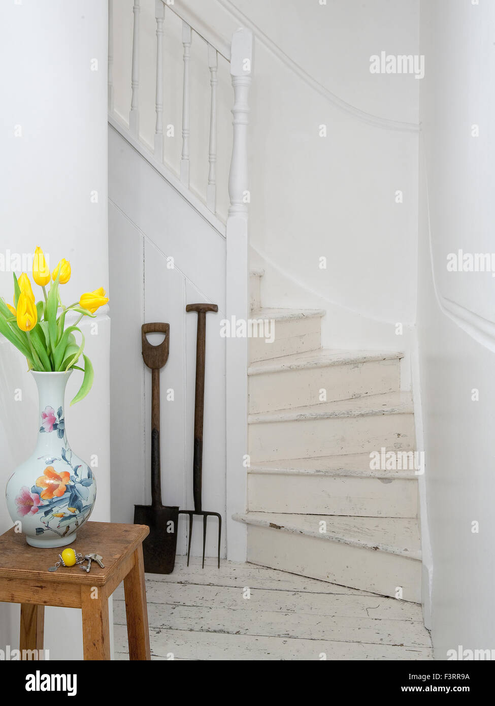 Interior lifestyle whitewash stairs hi-res stock photography and images ...